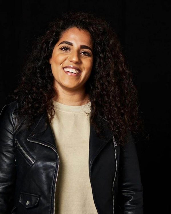 Meet The Black-Pakistani Family – Asiana.tv